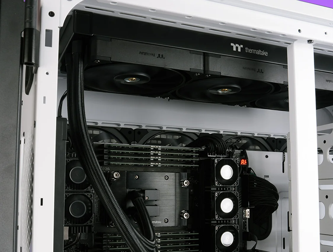 Thermaltake AW420 : Un watercooling avec une dissipation de 625W | GAMEGOAT